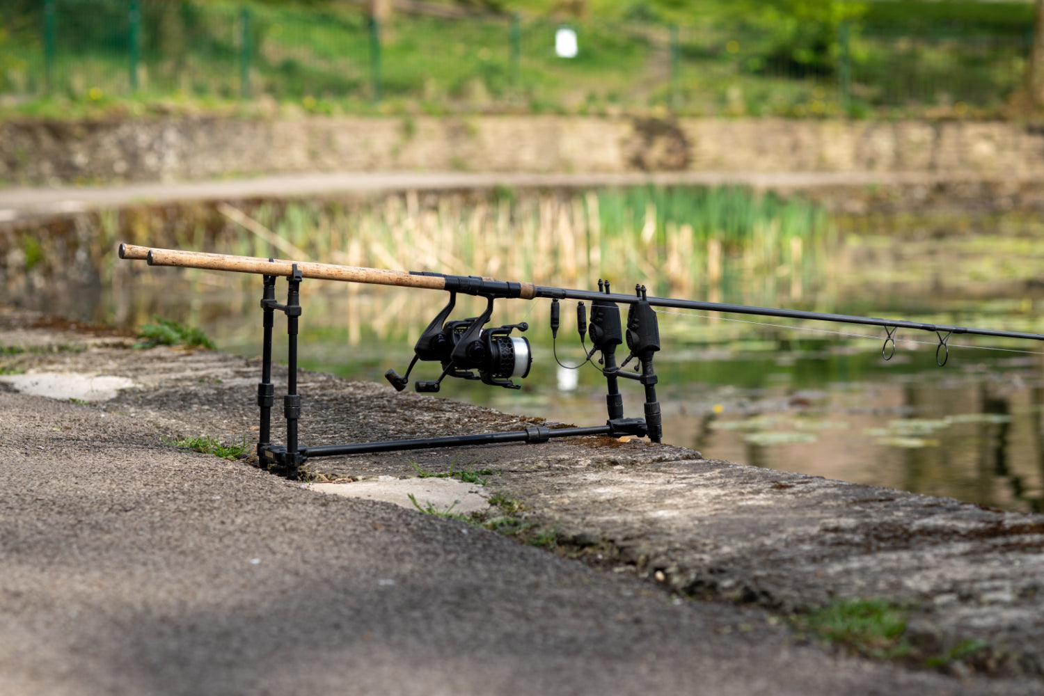 Nash Tackle 3 Rod Pod • NEXT DAY DELIVERY • TT